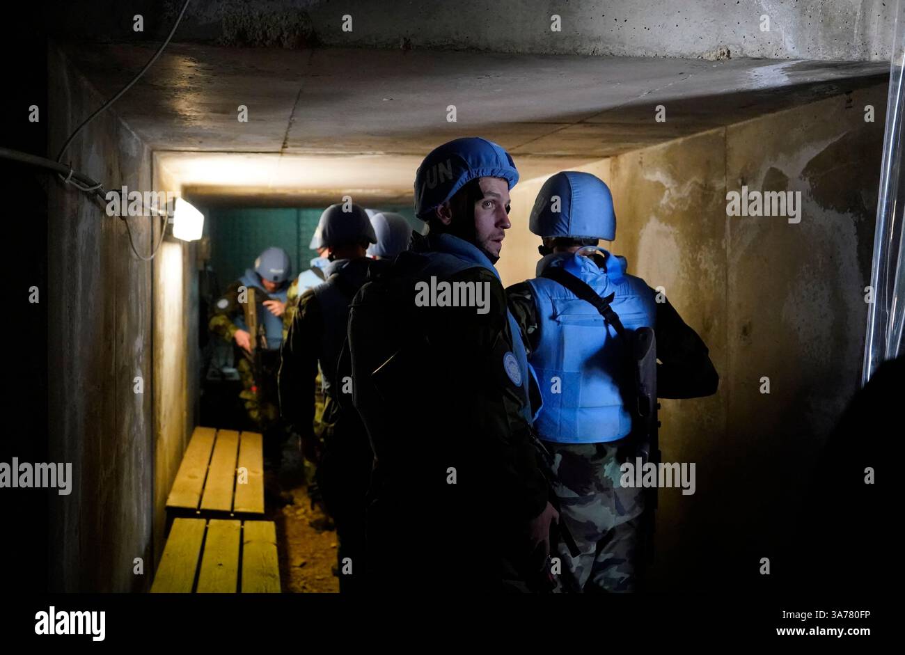 Irish Troops take part in a Ground Hog Drill in a bunker as Tanaiste ...