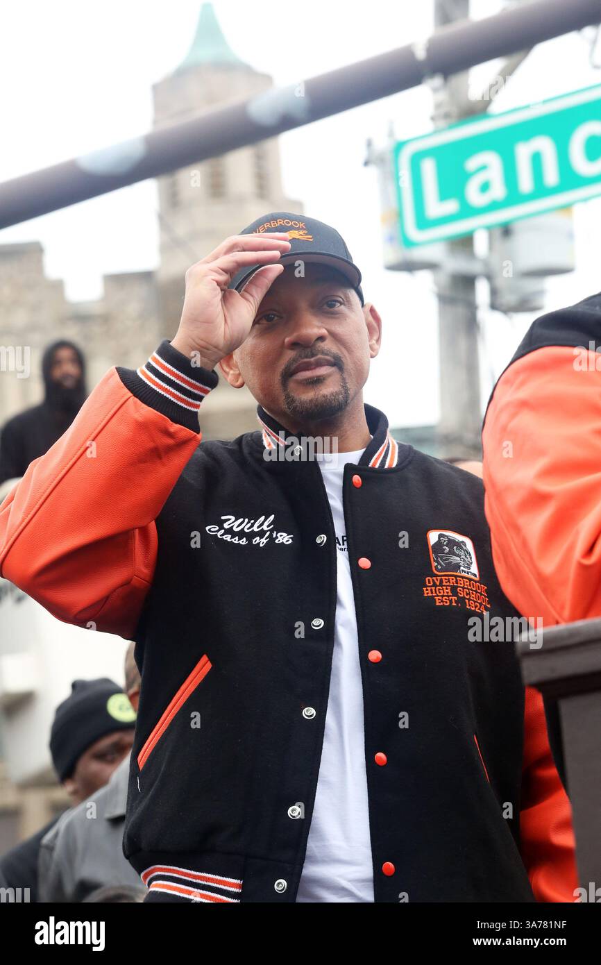 Will Smith pictured in Philadelphia at a street name change from 59th ...