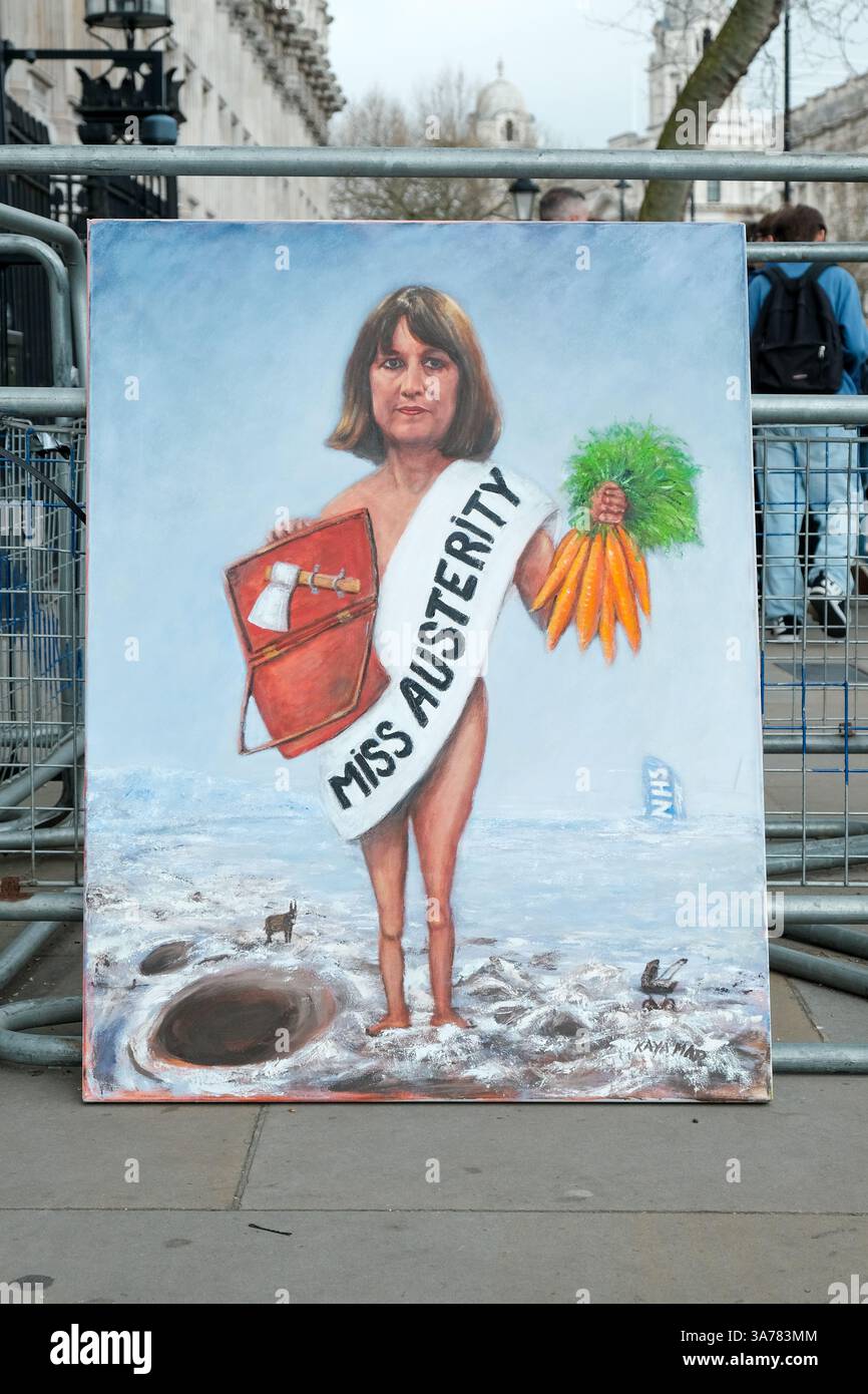 Uk spring statement reeves hi-res stock photography and images - Alamy