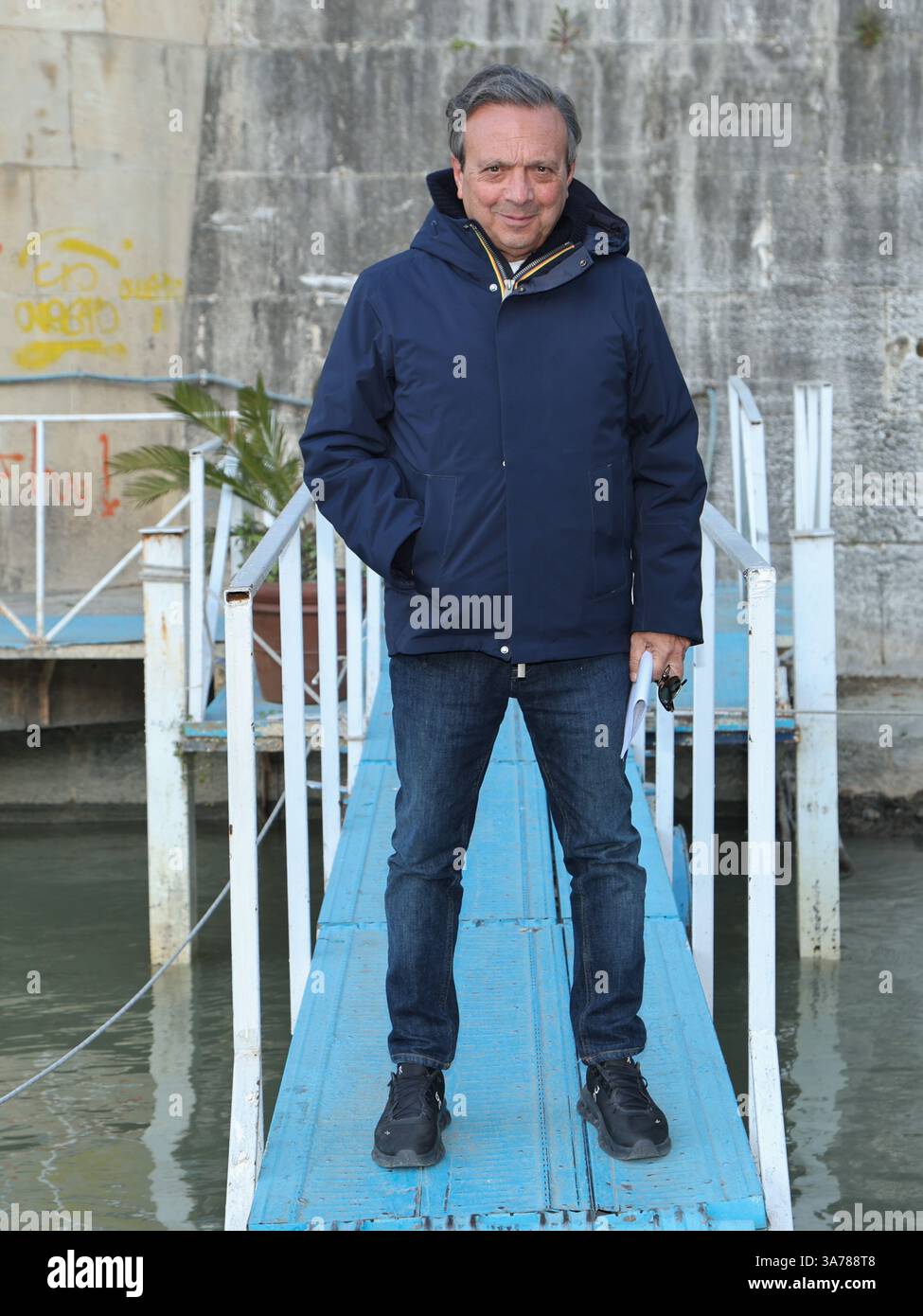 Rome, Tiber River, TV show "Fin che la barca va". In the photo: Piero ...