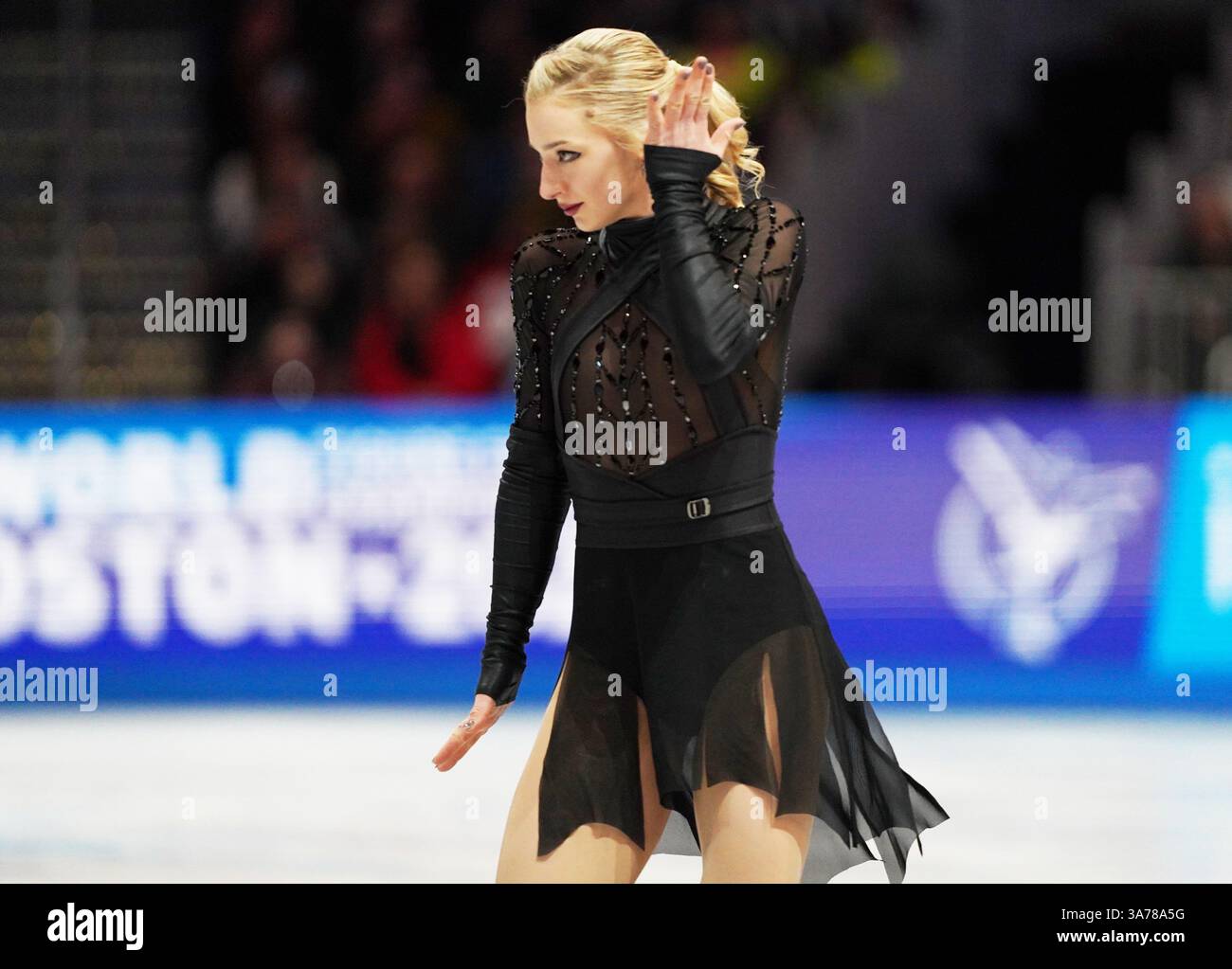 Amber Glenn performs in the Women's Short Program at the 2025 ISU World ...
