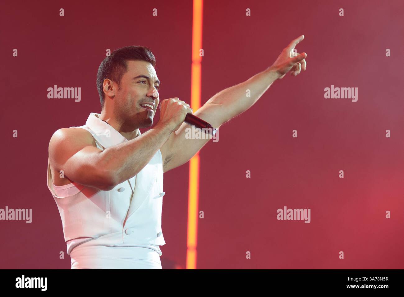 Mexican singer Carlos Rivera performs during a concert at the Movistar Arena in Madrid on March ...