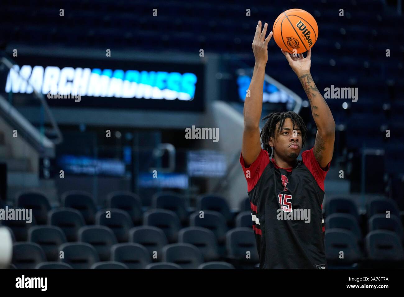 Texas Tech forward JT Toppin (15) shoots during practice Wednesday ...