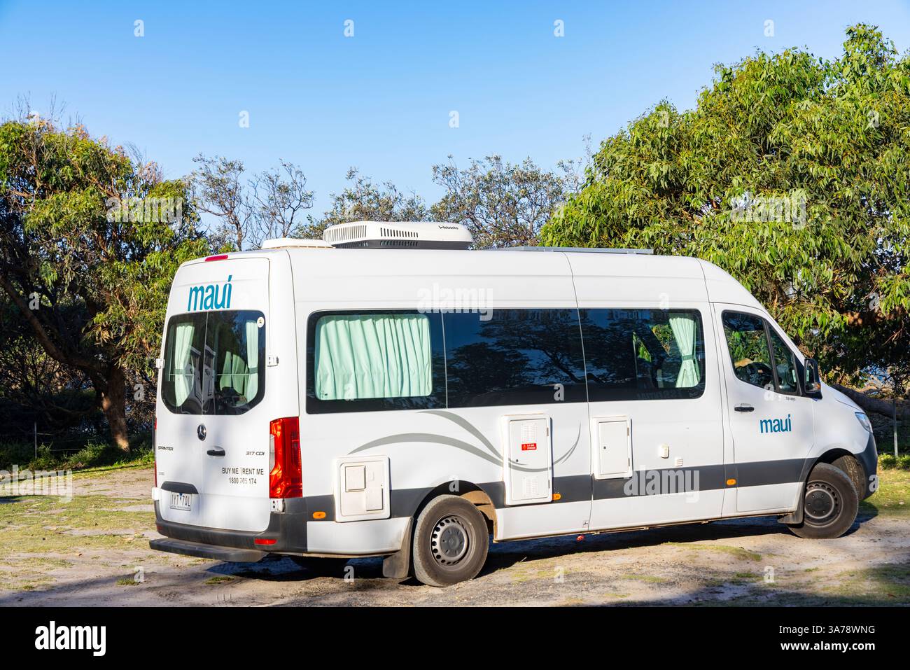 Maui motorhome campervan in Mimosa Rocks national park preparing to ...