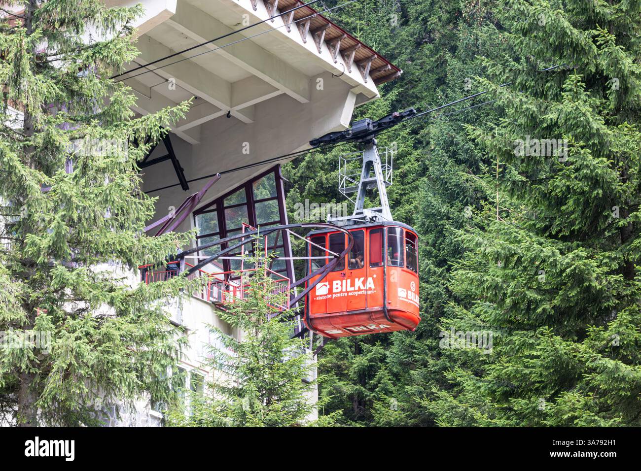 Cable car in the Fagaras Mountains, Sibiu, Romania Stock Photo - Alamy