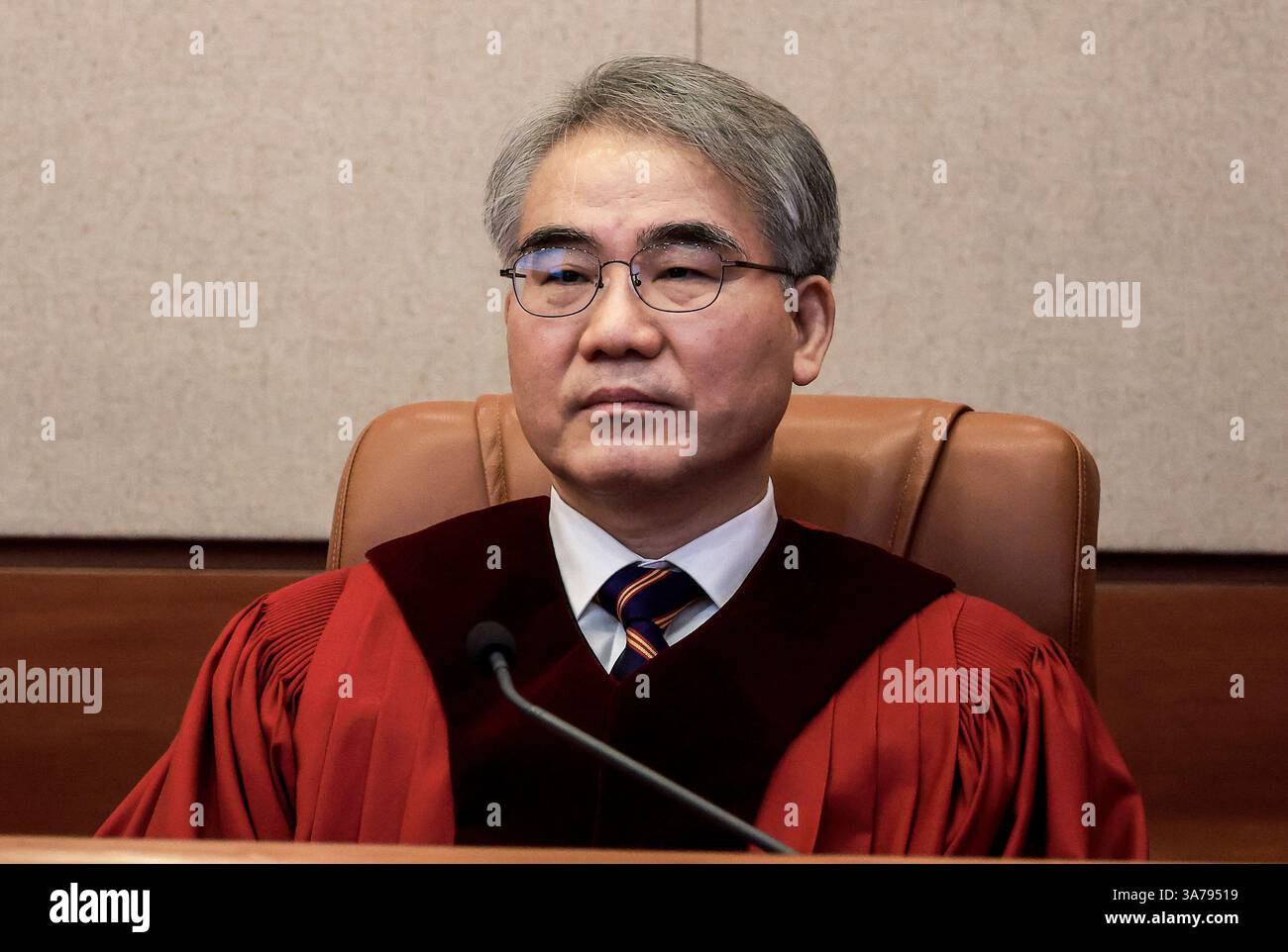 Constitutional Court justices Cho Han-chang, a justice of the ...