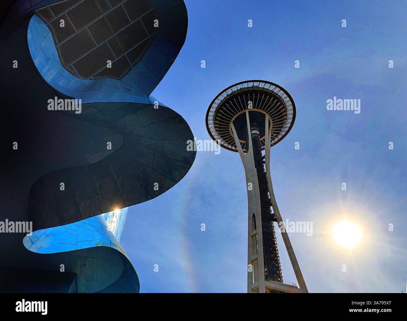 Seattle, Washington, USA. 25th Mar, 2025. It was an unusually clear ...