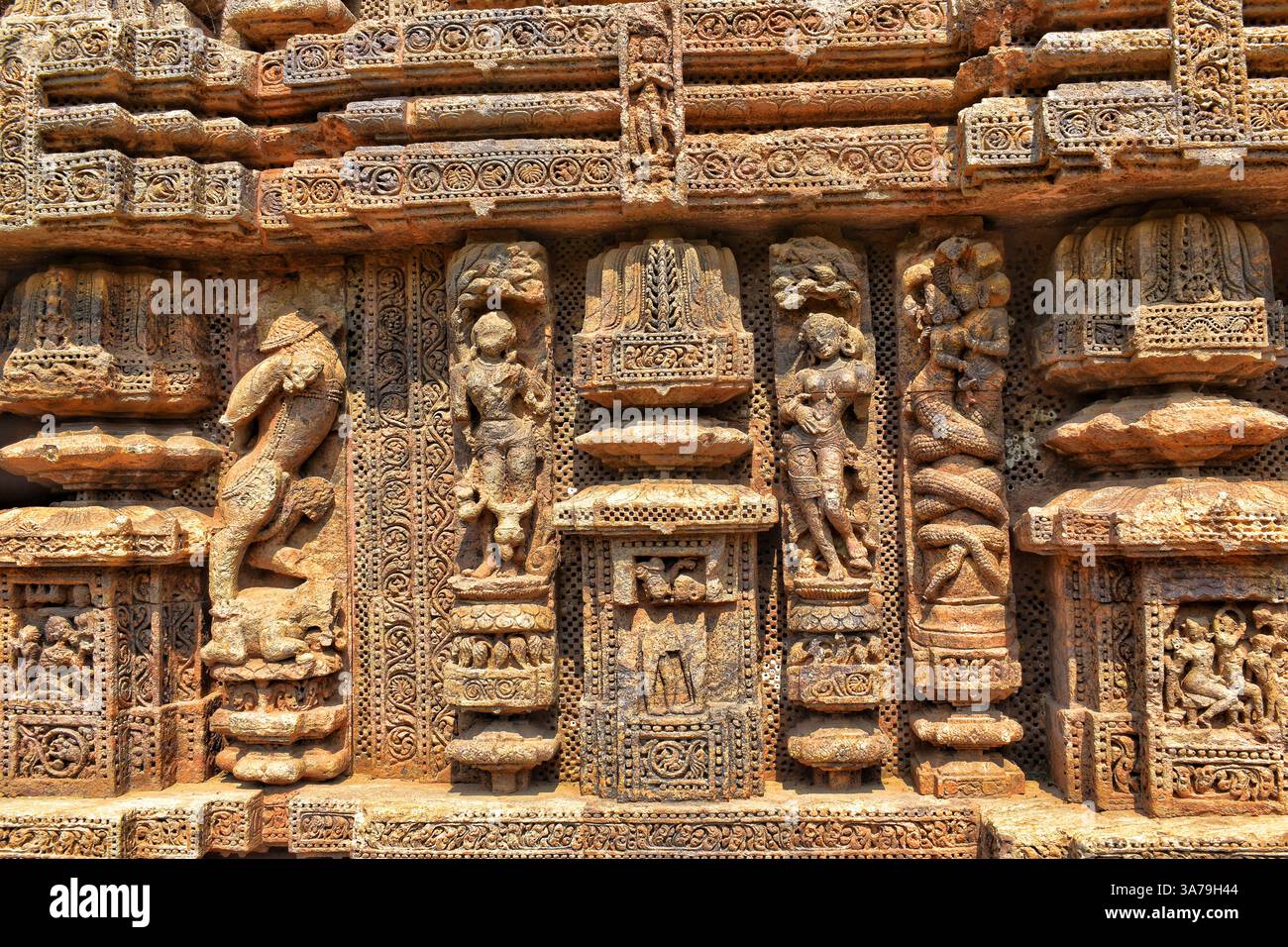 Dancing lovemaking and mythical characters in stone at Konark Sun ...
