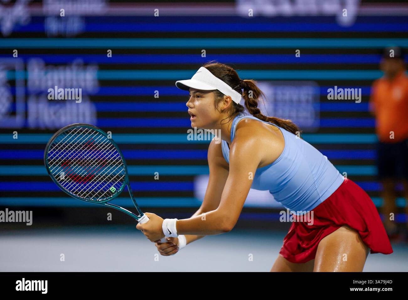 MIAMI GARDENS, FL - MARCH 26: Emma Raducanu (GBR) in action against ...