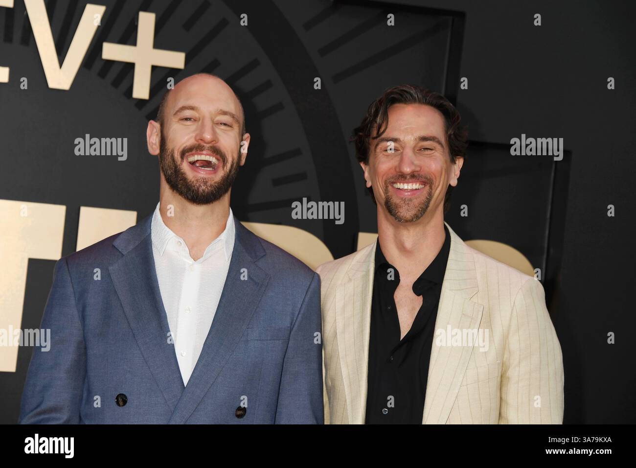 LOS ANGELES, CALIFORNIA - MARCH 24: (L-R) Evan Goldberg and James ...