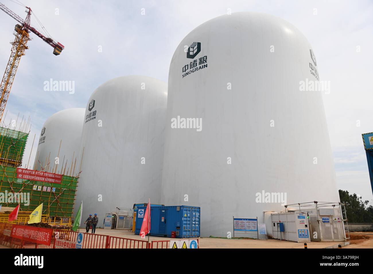 **CHINESE MAINLAND, HONG KONG, MACAU AND TAIWAN OUT** Three inflatable ...