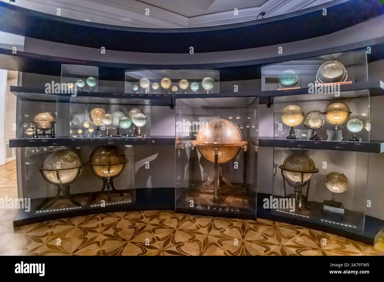 Globe museum of Austrian National Library in Vienna. Ancient globe ...