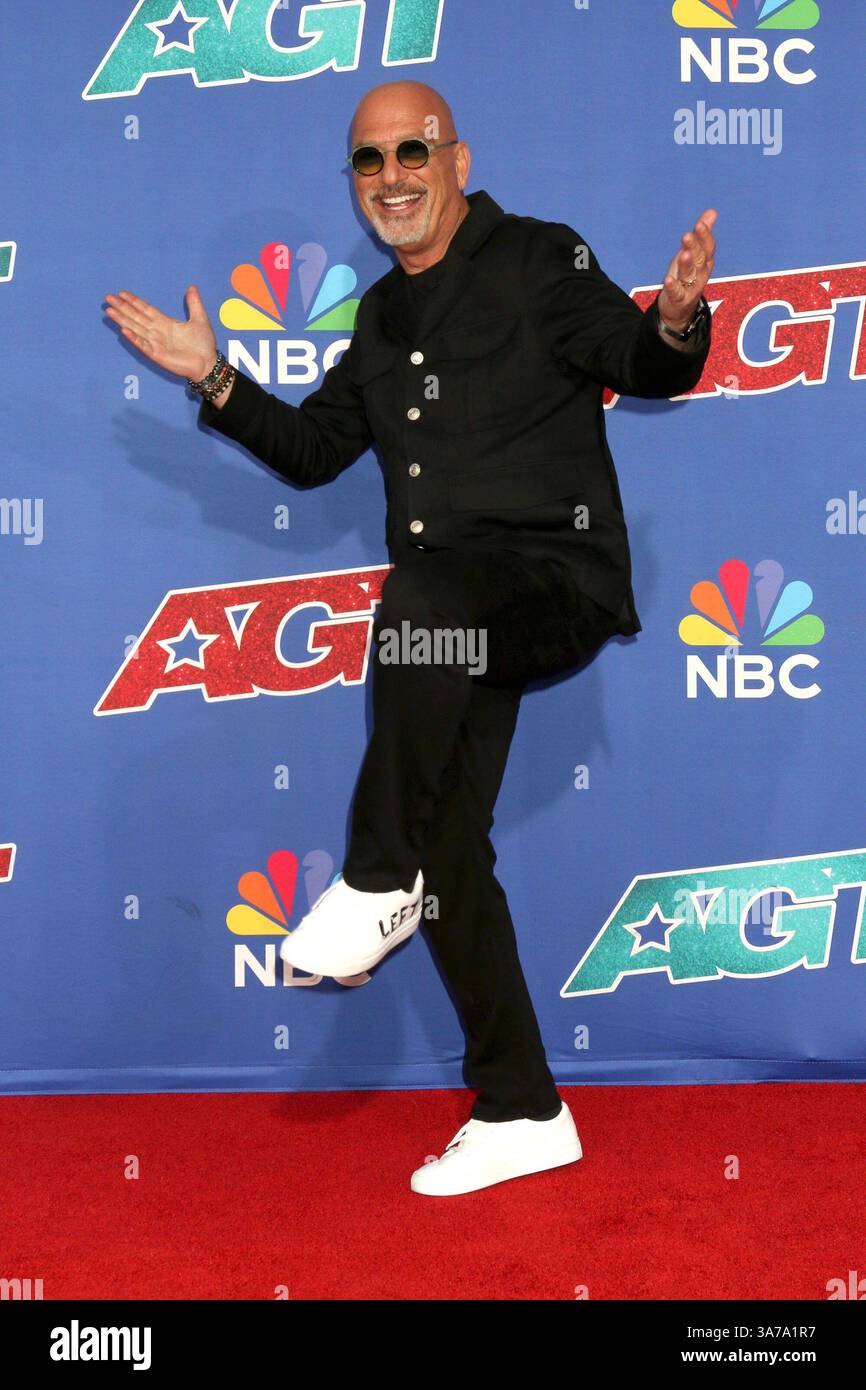 Howie Mandel at arrivals for AMERICA'S GOT TALENT Season 20 Red Carpet ...