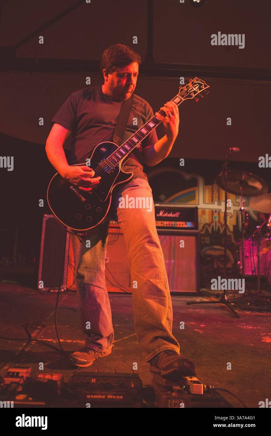 Tim sult hi-res stock photography and images - Alamy