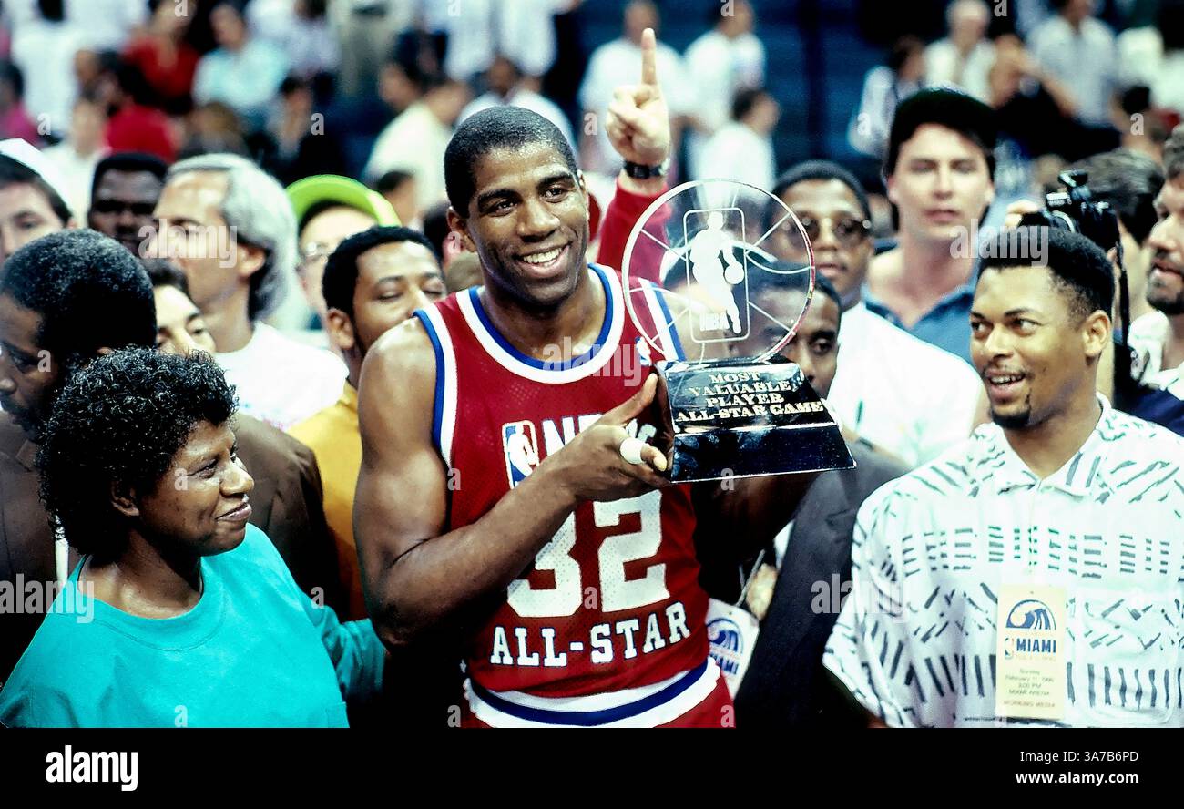 Jan. 01, 1990 - Miami, Florida, U.S. - Los Angeles Lakers MAGIC JOHNSON ...