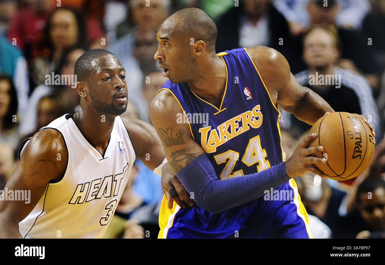 Dwyane wade and kobe bryant hi-res stock photography and images - Alamy