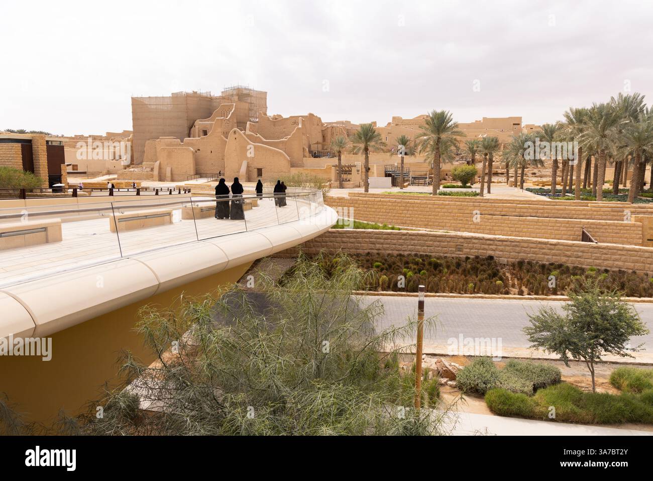 Riad, Saudi Arabia, February 5 2024: Pedestrian bridge to the historic ...