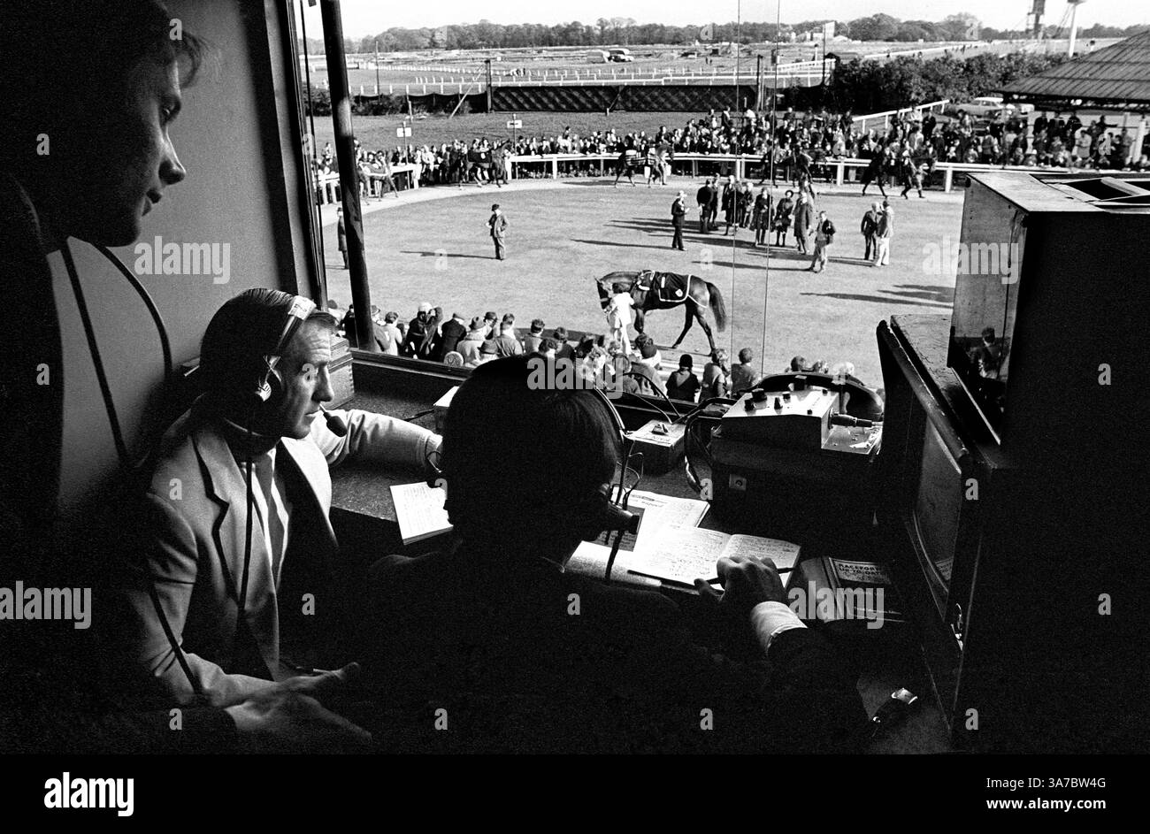 Red Rum and Billy Ellison and Brian Fletcher at Kempton Park in 1974 ...