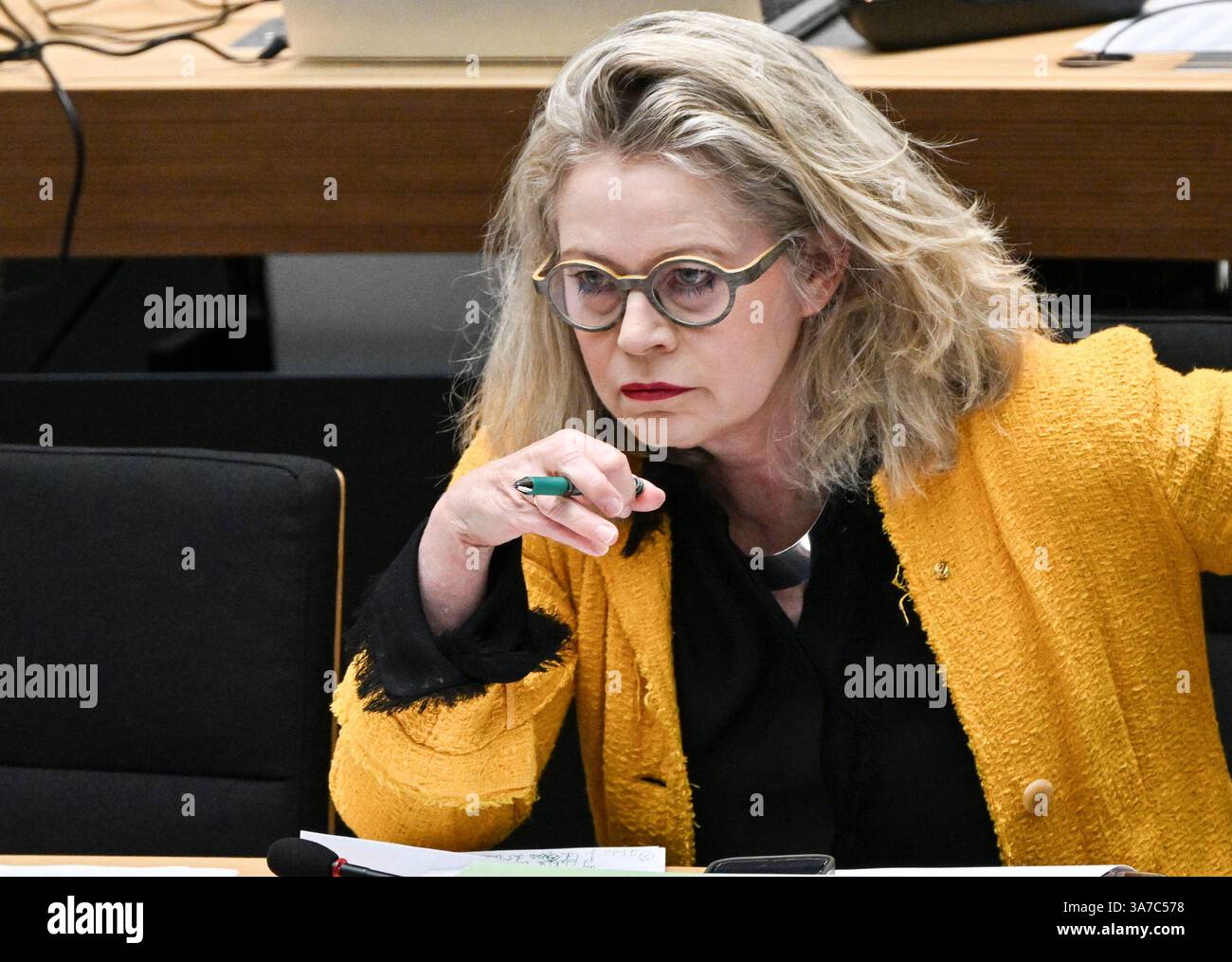 27 March 2025, Berlin: Ute Bonde (CDU), Berlin Senator for Mobility ...