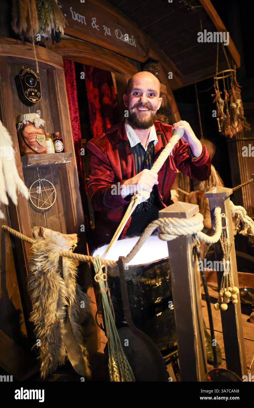 Hamburg, Germany. 27th Mar, 2025. Actor Eike Reinke at a press ...