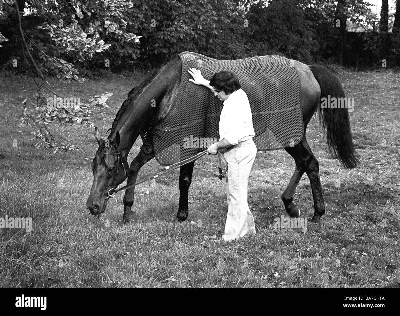 Red Rum and Billy Ellison at Kempton Park in 1974 Stock Photo - Alamy