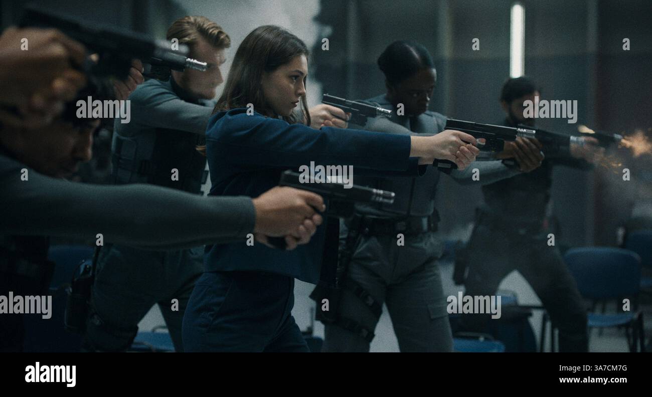 ANAMARIA VARTOLOMEI in MICKEY 17 (2025), directed by BONG JOON HO ...