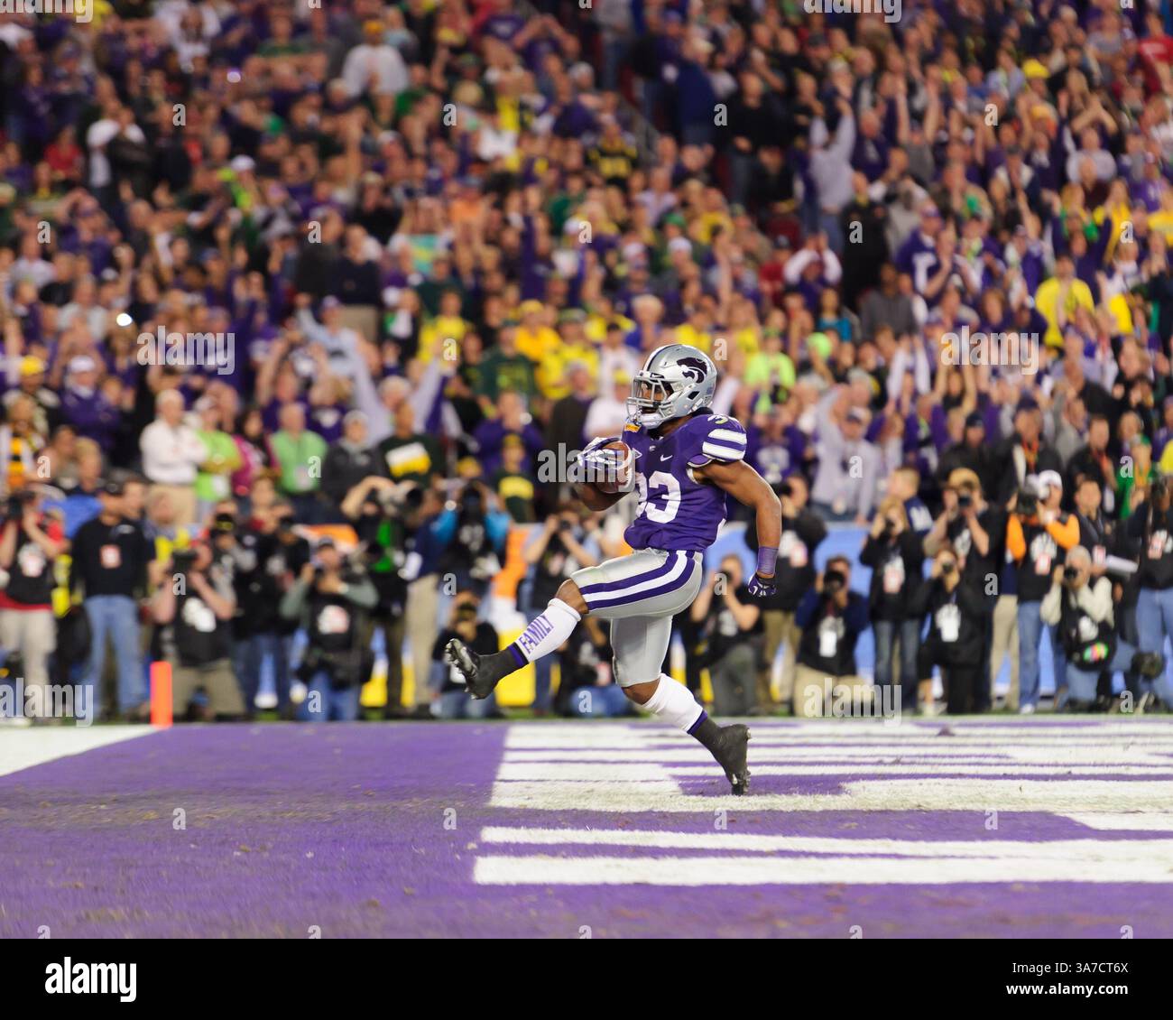 January 03, 2013: John Hubert #33 of Kansas State during the Tostitos ...