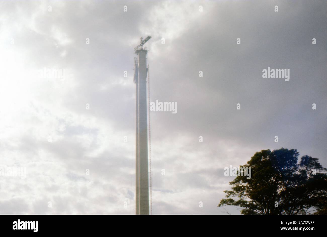 A towering support pylon of the Humber Bridge under construction in ...