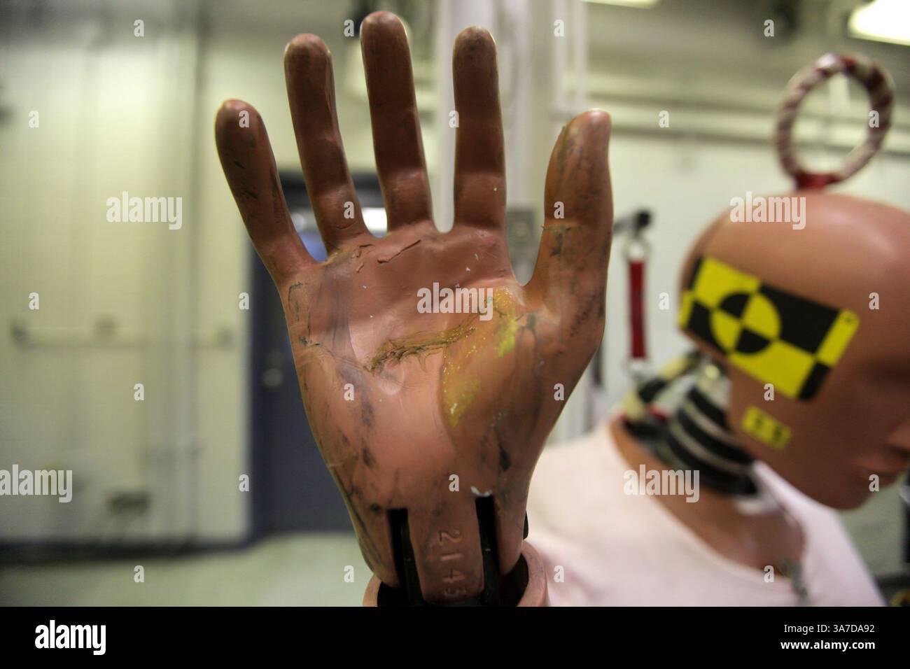 Test crash dummy gm hi-res stock photography and images - Alamy