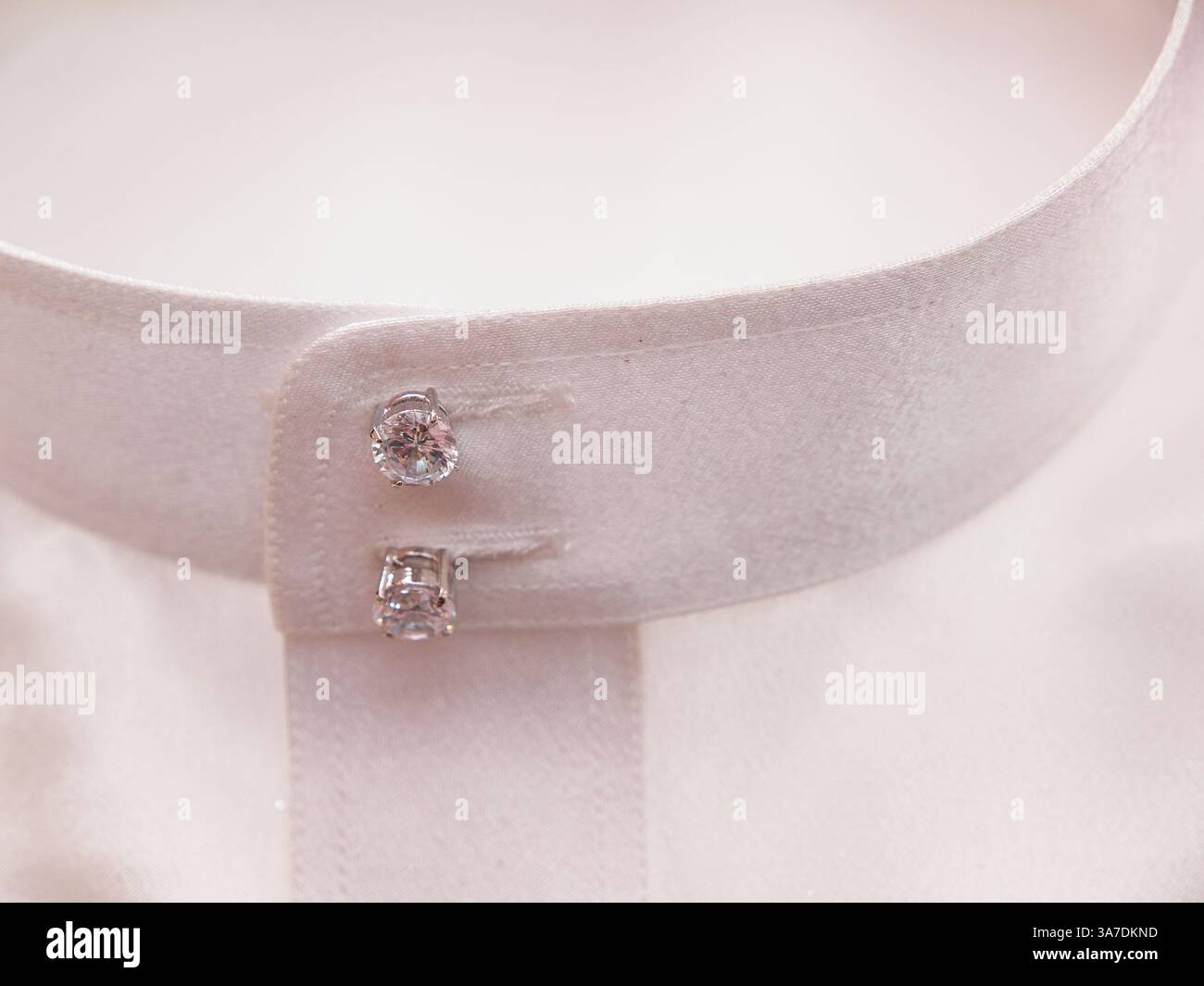 Baju melayu cekak musang hi-res stock photography and images - Alamy