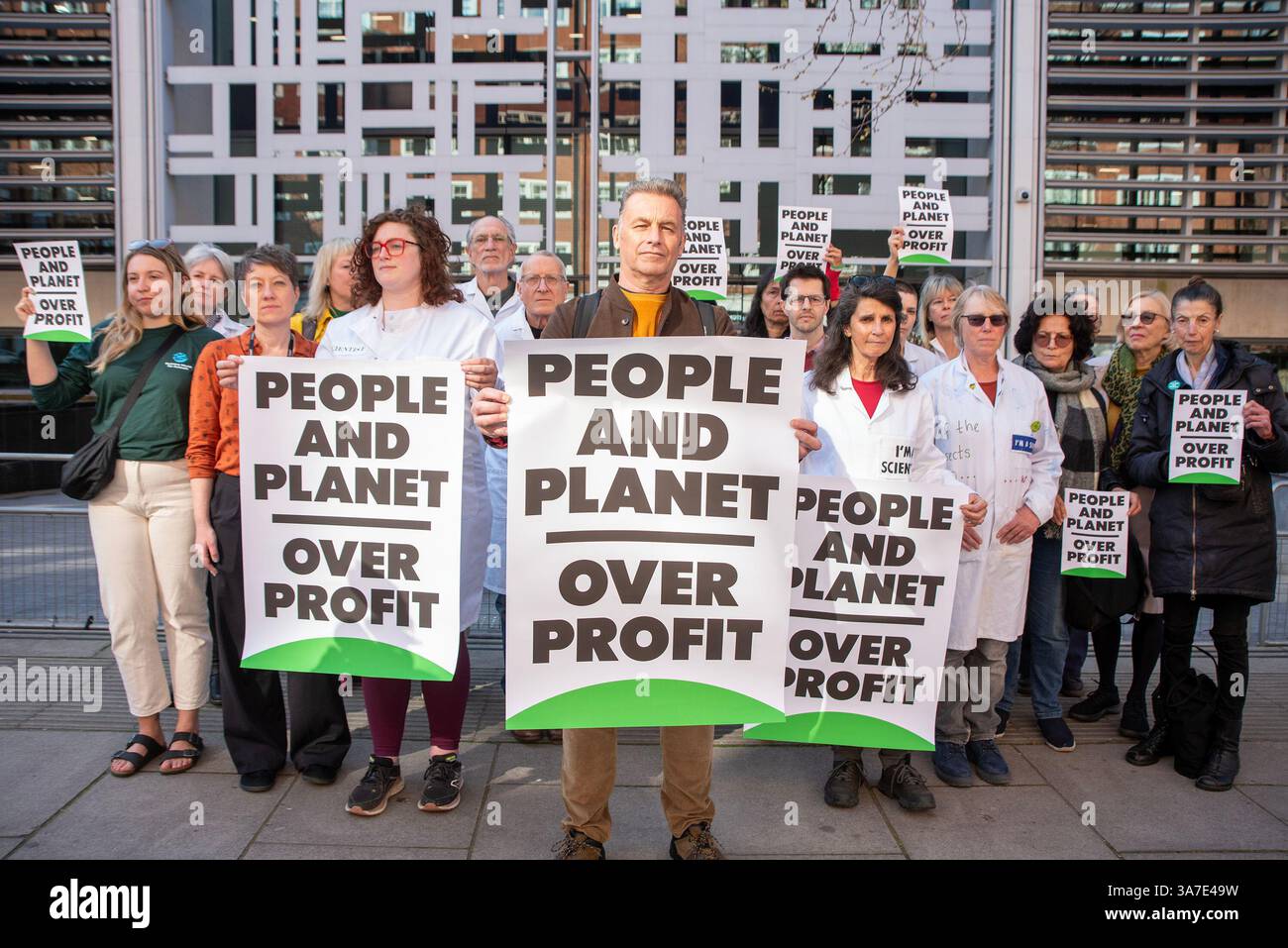 The English naturalist and BBC television presenter, Chris Packham (C ...