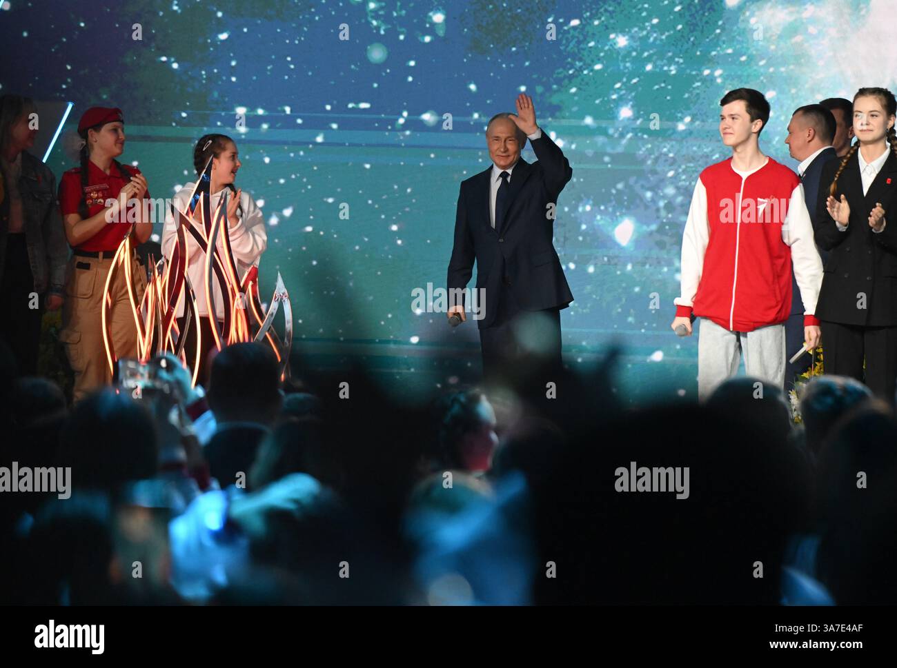 Russian President Vladimir Putin (center) speaking at the congress ...