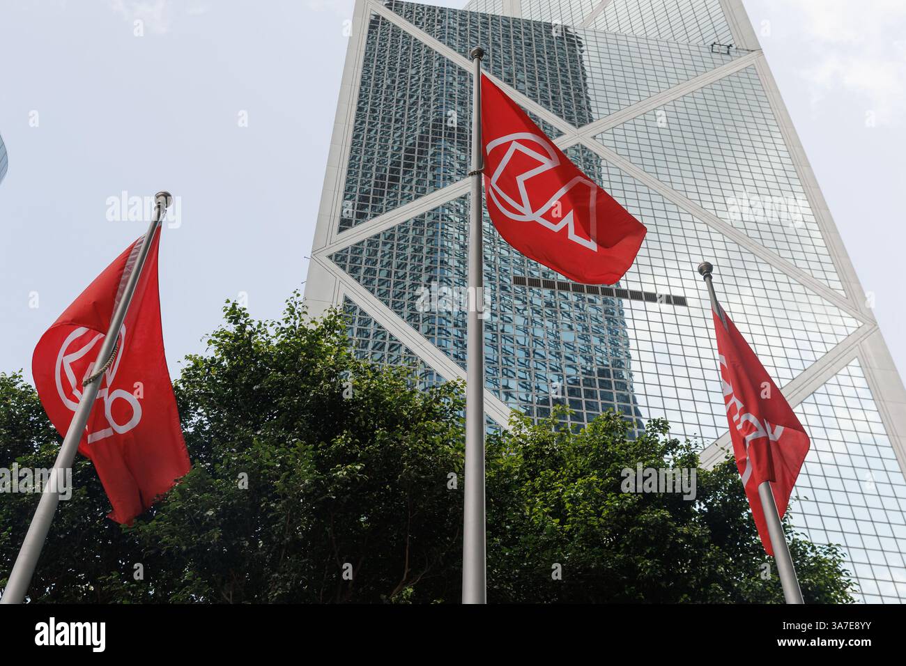 Hong Kong, China. 26th Mar, 2025. Flags of Cheung Kong Hutchison ...