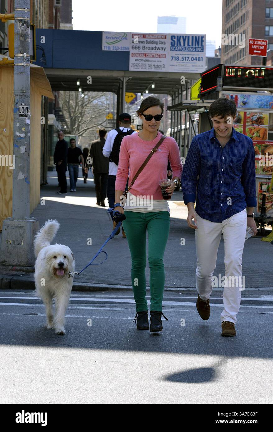 Olivia wilde and charlie cockburn hi-res stock photography and images ...