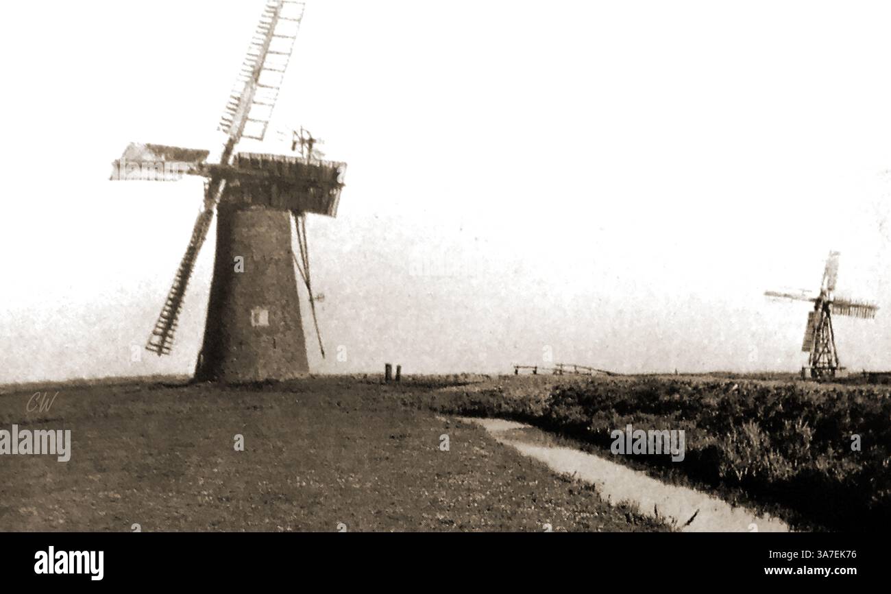 Images of Britain in the 1940's -- Drainage Windmill on the Norfolk ...