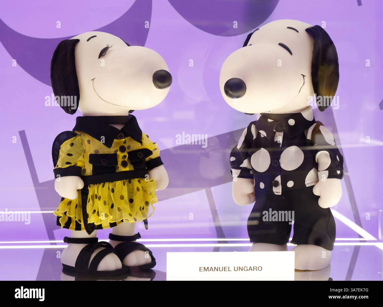 SNOOPY IN SYLE EXHIBITION IN PARIS Stock Photo - Alamy