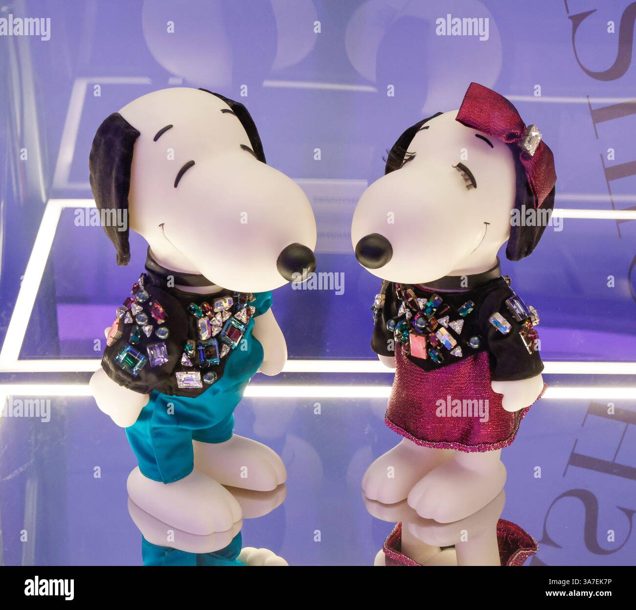 SNOOPY IN SYLE EXHIBITION IN PARIS Stock Photo - Alamy