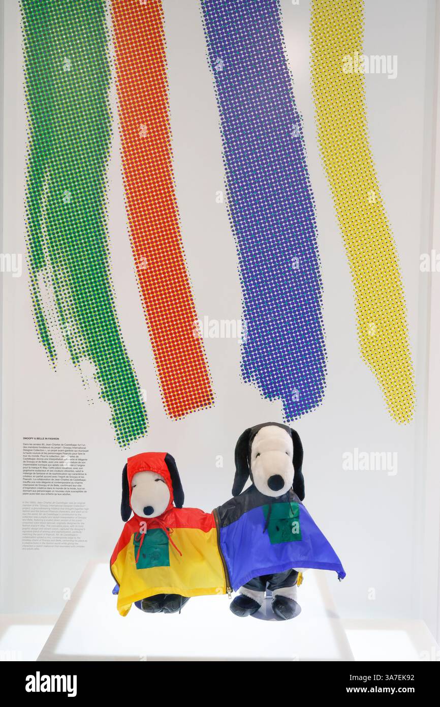 SNOOPY IN SYLE EXHIBITION IN PARIS Stock Photo - Alamy