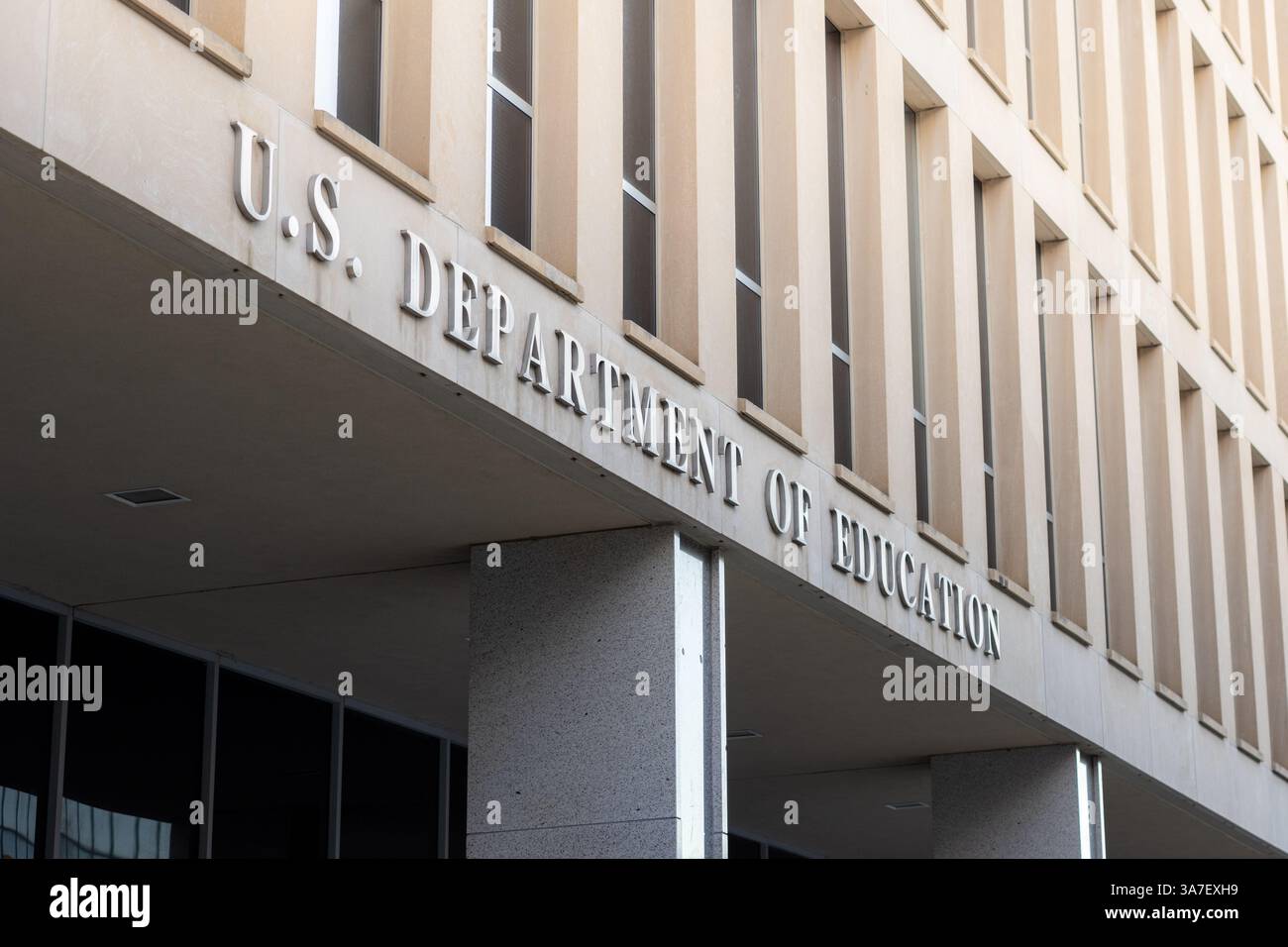 The US Department of Education Entrance Stock Photo - Alamy