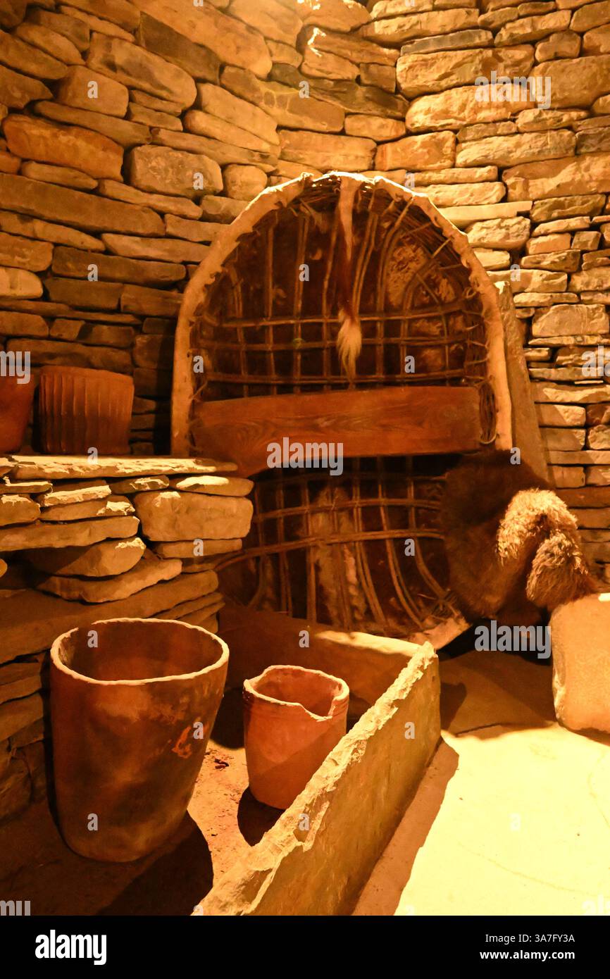 Reconstruction of house at Skara Brae Prehistoric Village, Bay of ...