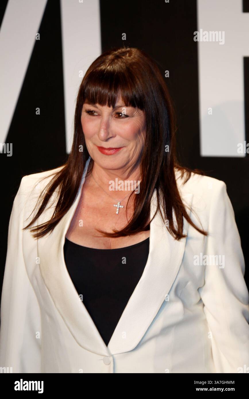 Actress Anjelica Huston arrives at the Tom Ford Autumn/Winter 2015 ...