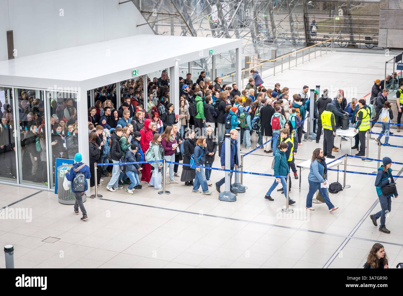 Tag 1 der Leipziger Buchmesse 2025 auf dem Neuen Messegelände ...