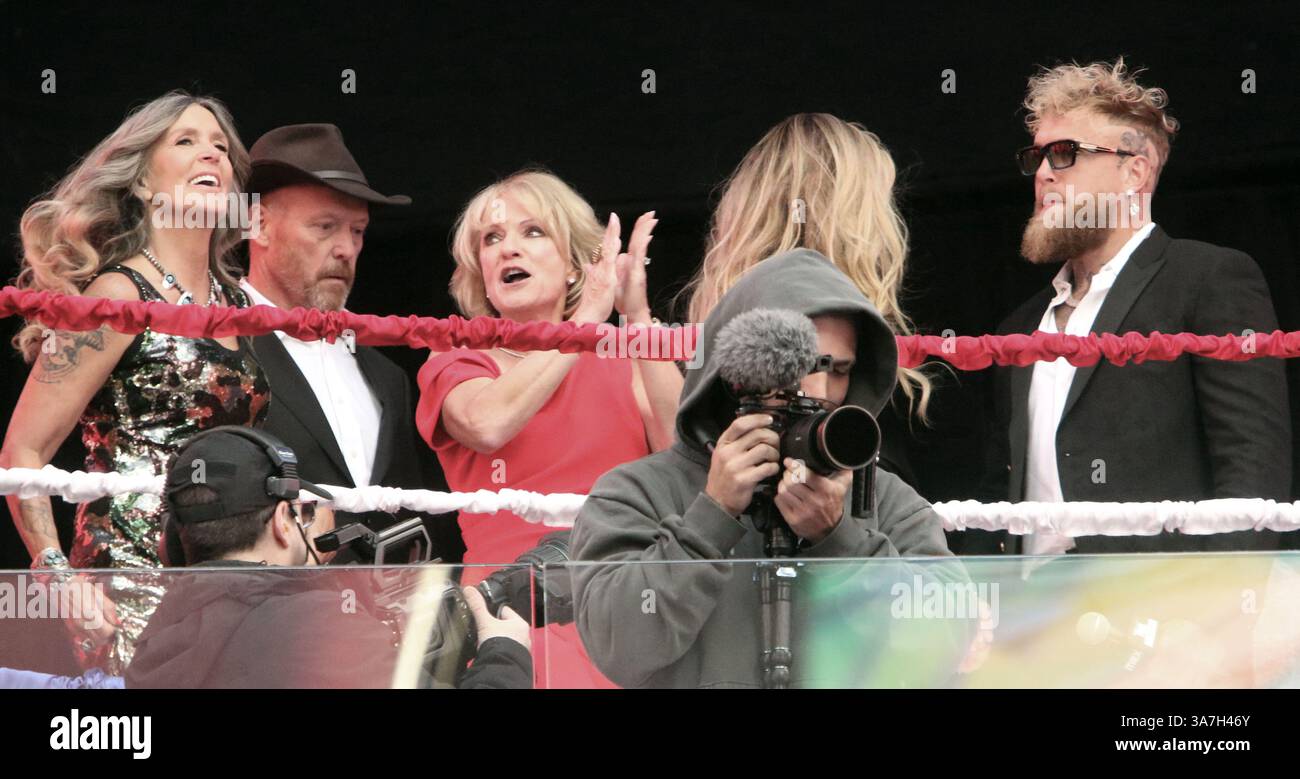 March 26, 2025 Hawkwind Kelly, Greg Paul, Pam Stepnick, Jutta Leerdam ...