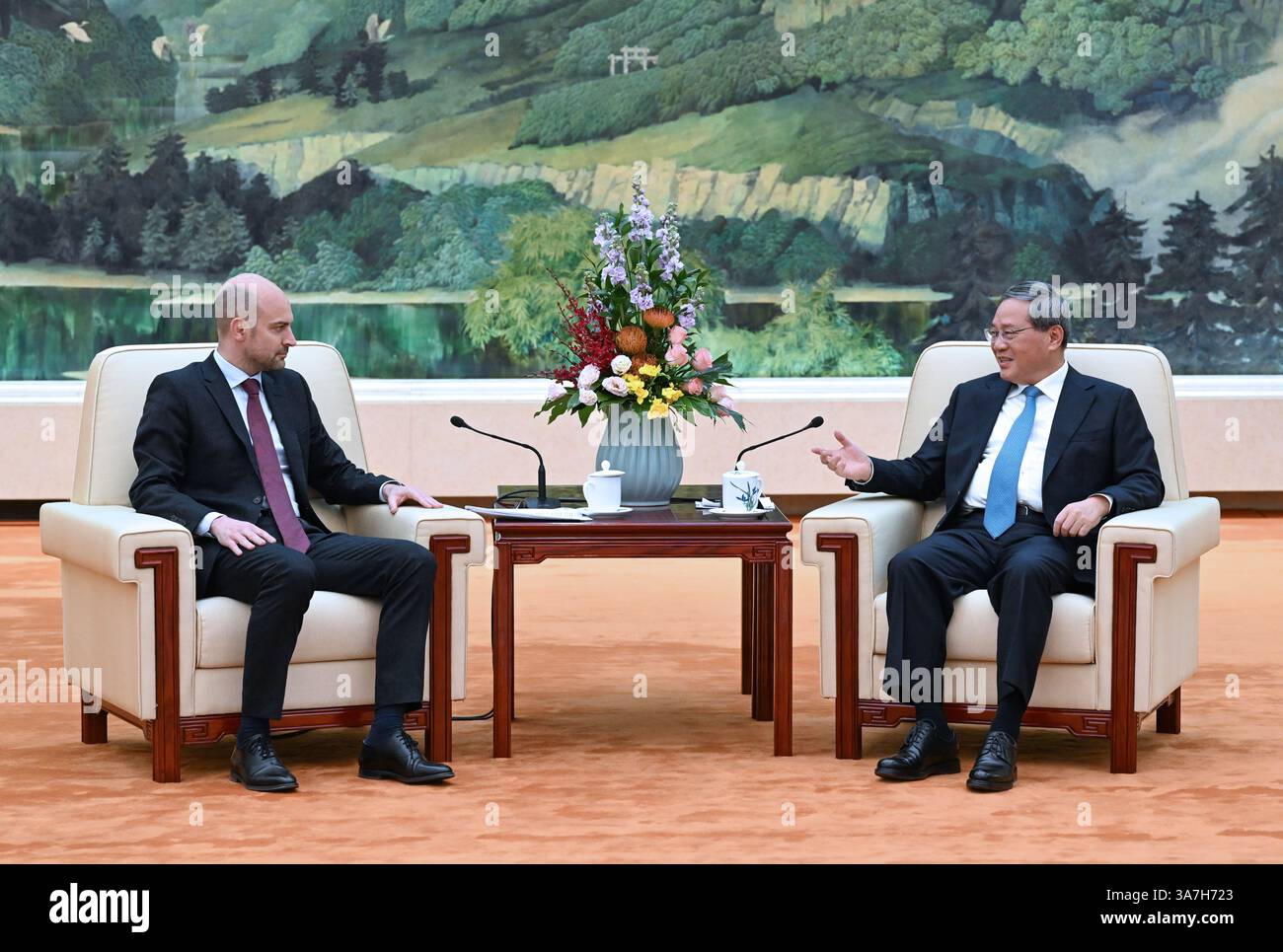 Li qiang 2025 hi-res stock photography and images - Alamy