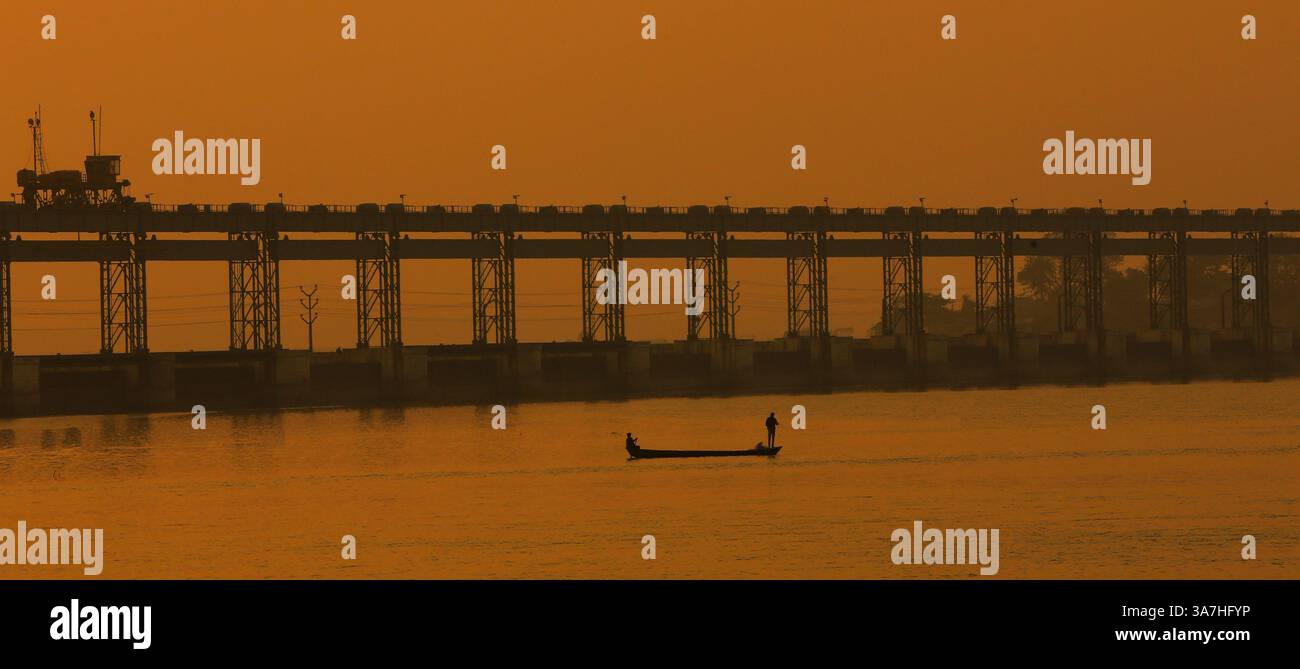 Koshi barrage hi-res stock photography and images - Alamy