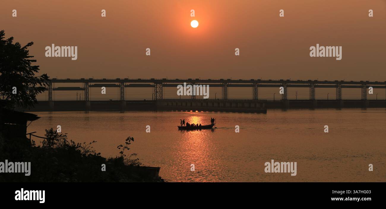 Fishermen fishing in koshi barrage which is located in Sunsari and ...