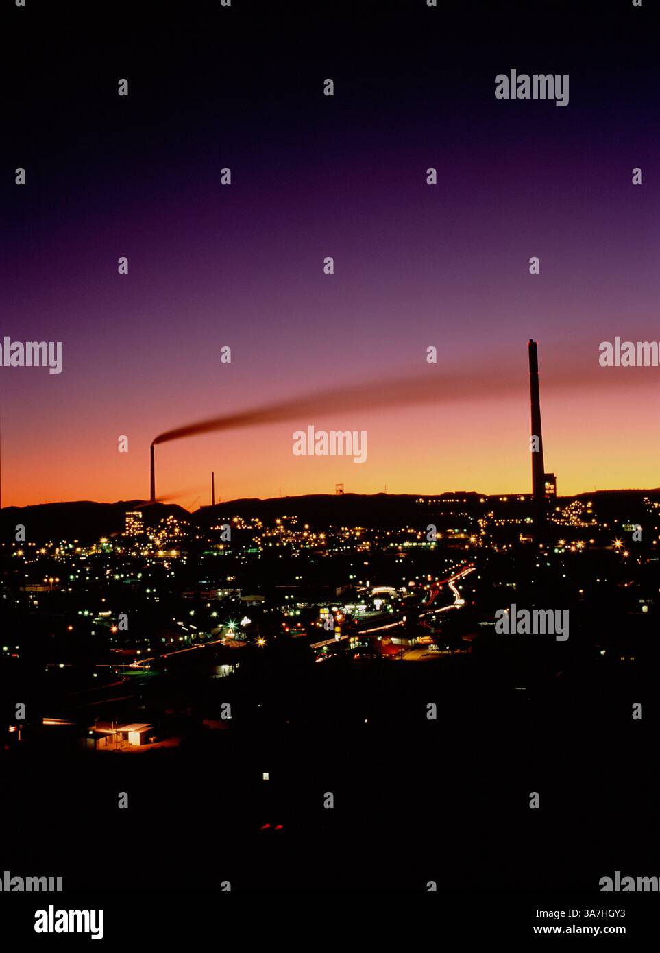 Australia. Queensland. Mount Isa at sunset Stock Photo - Alamy