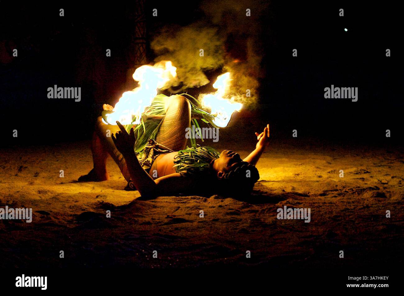 Fia fia samoa hi-res stock photography and images - Alamy
