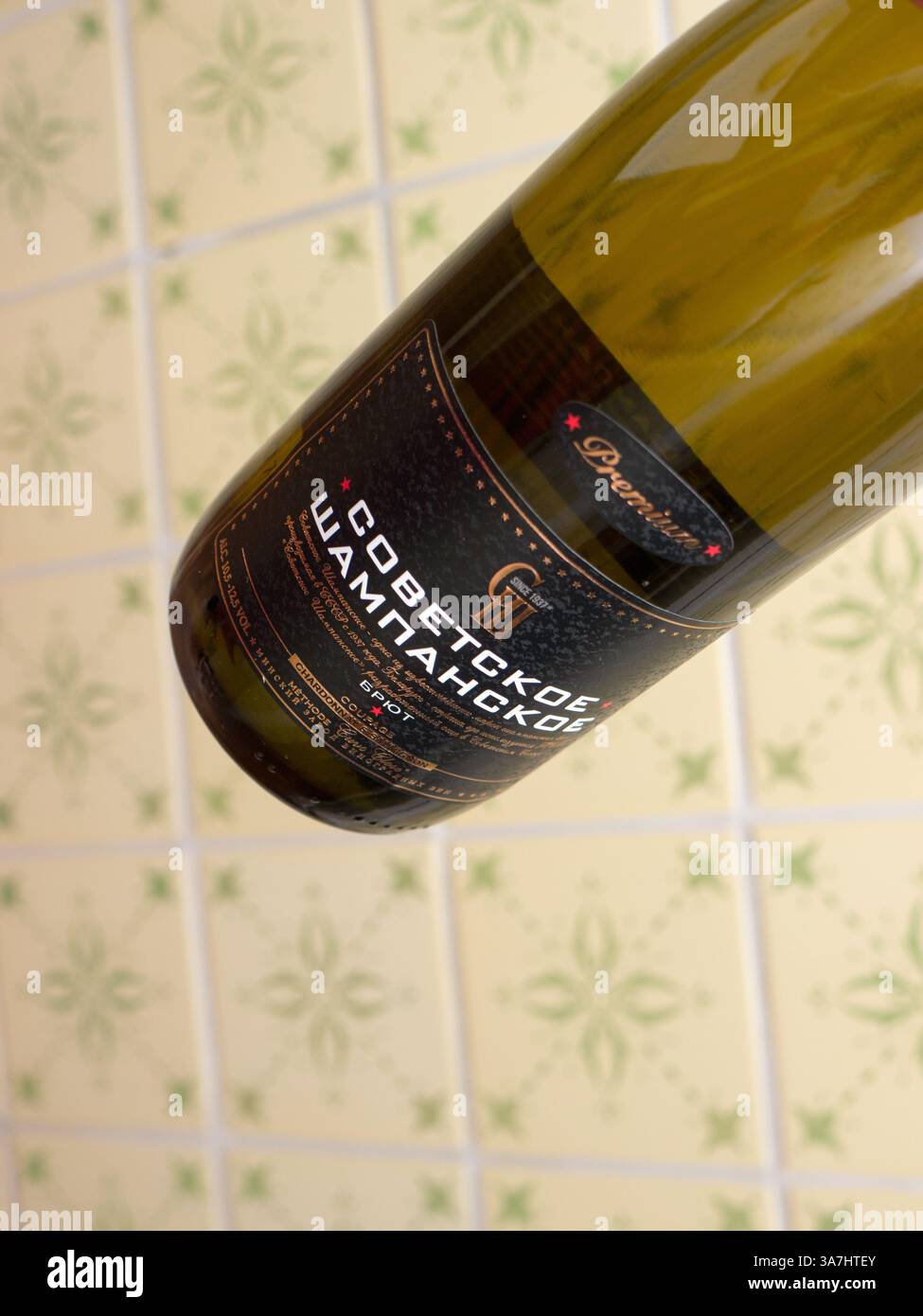 Soviet champagne premium hi-res stock photography and images - Alamy