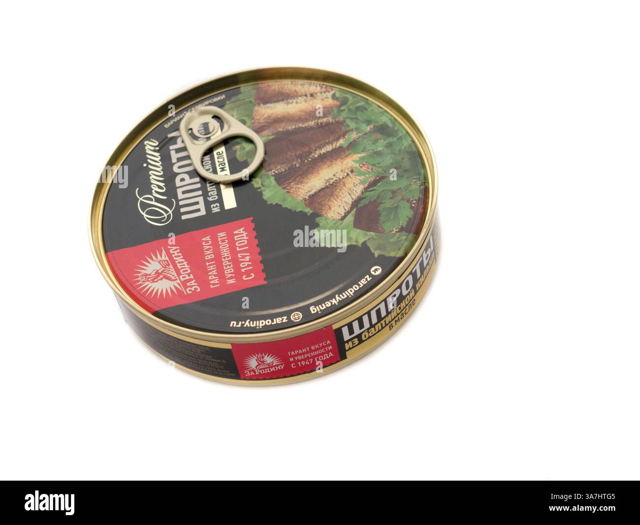 Za Rodinu Baltic sprats in oil Stock Photo - Alamy
